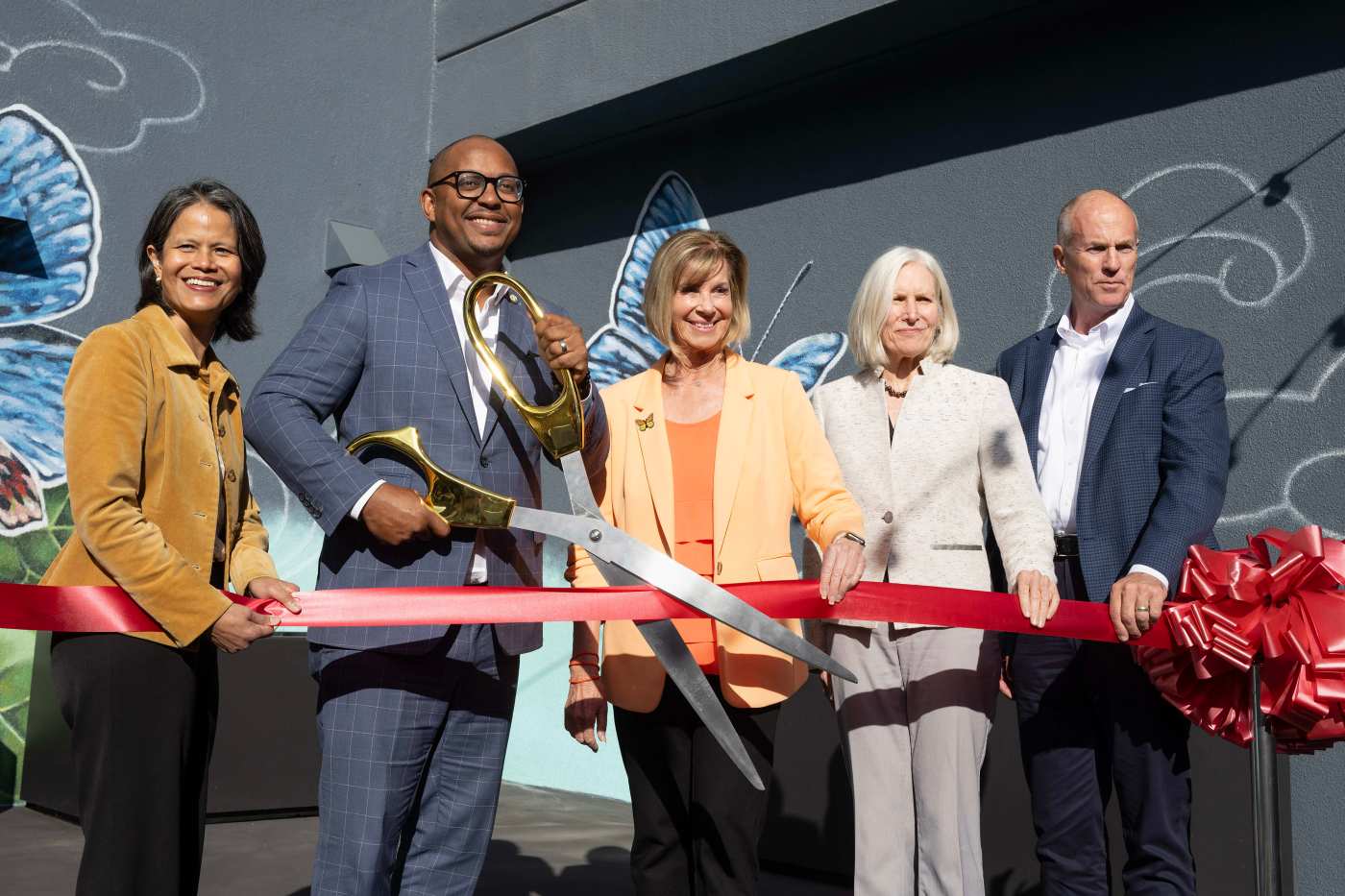 Long Beach has more affordable, supportive housing at two new Project ...