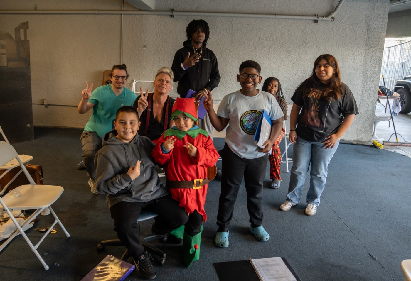 Nonprofit Electric Moon helps homeless children express themselves ...